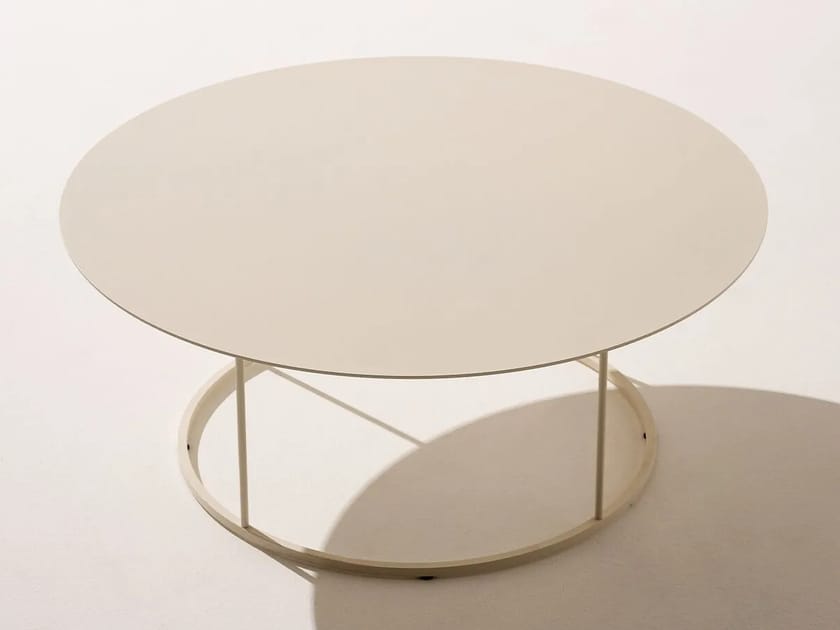 ZEFIRO Mesita de jardín By RODA