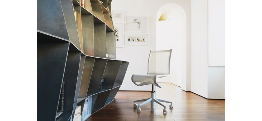 Sedia ufficio operativa ad altezza regolabile girevole con ruote ROLLINGFRAME - 432 By Alias ...