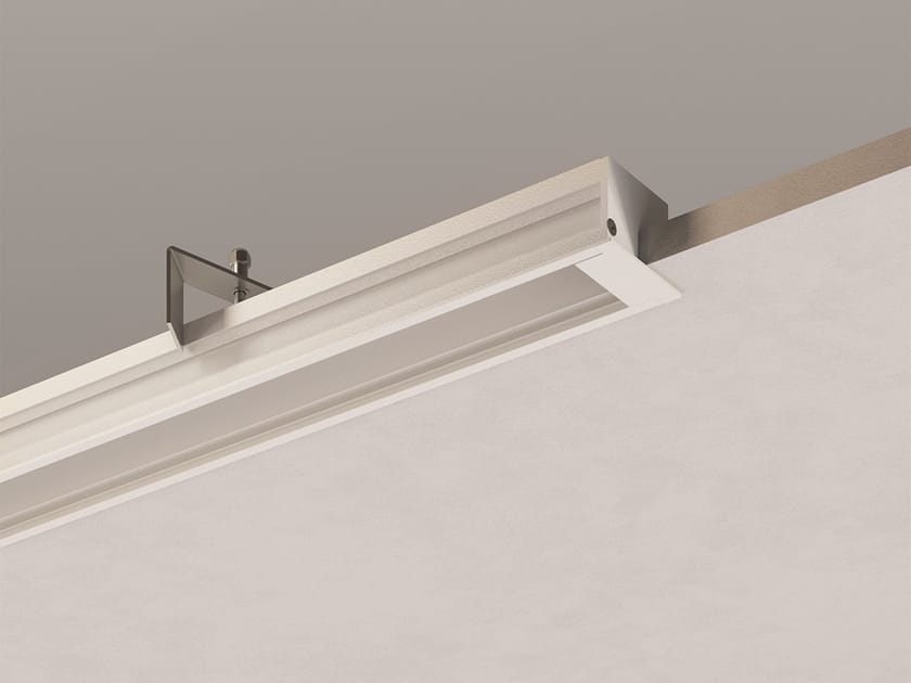 ROLLIP PRO Barre lumineuse LED encastrable en polycarbonate By Linea ...