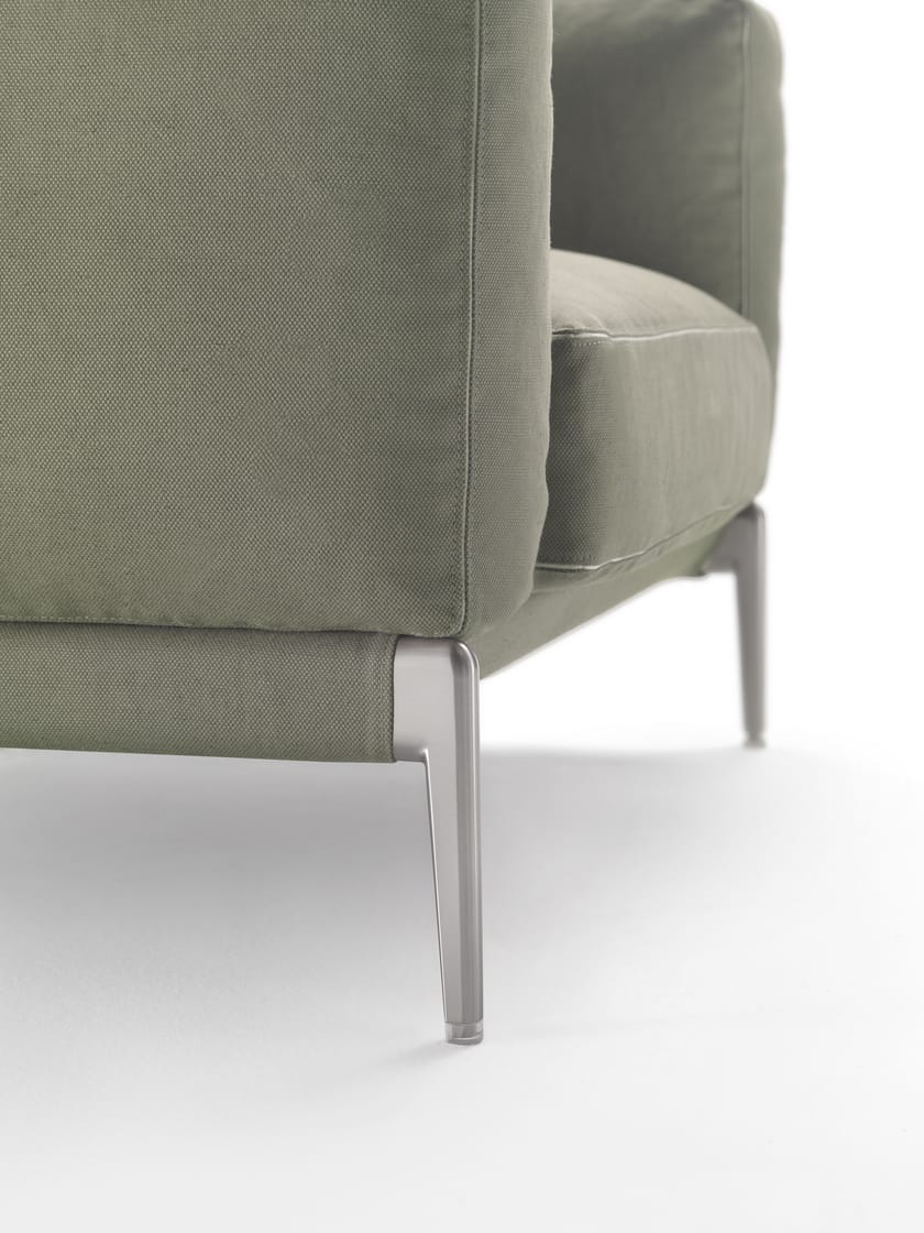 ROMEO COMPACT | Armchair By Flexform design Antonio Citterio