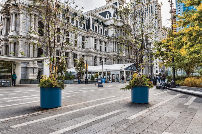 Round powder coated steel Flower pot RONDEL By City Design