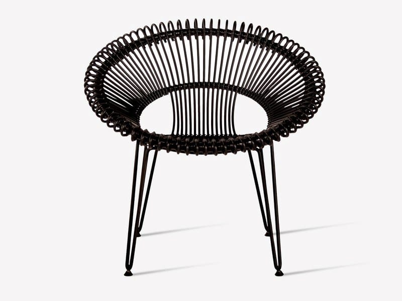 ROY Garden wicker easy chair with armrests By Vincent Sheppard