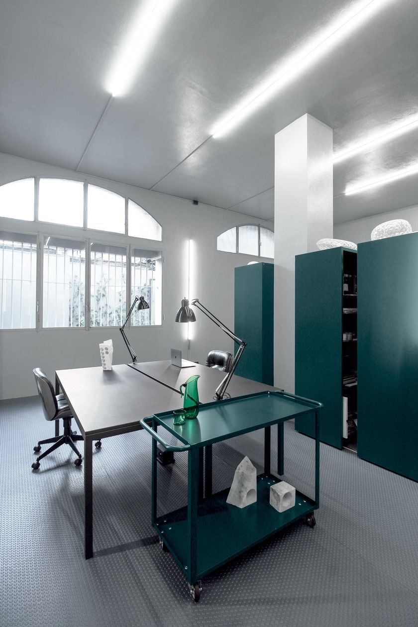 Metal warehouse cart RUN TROLLEY By Fantin