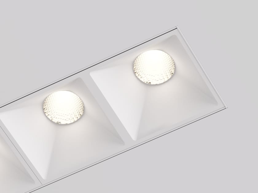 RYLO RV spotlight By Intra lighting