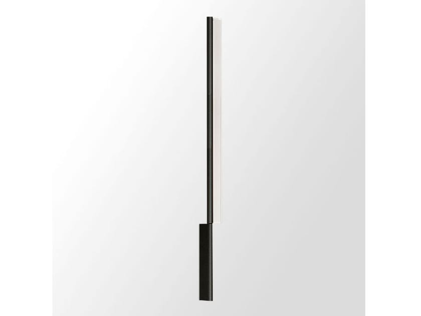 NAPIER Wall lamp By Rakumba