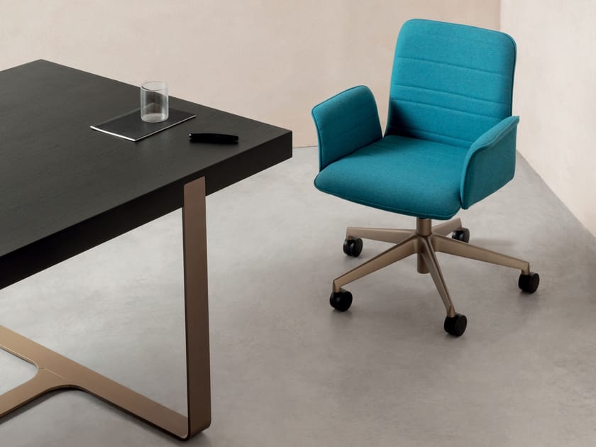 FLO OFFICE Chair By Riccardo Rivoli