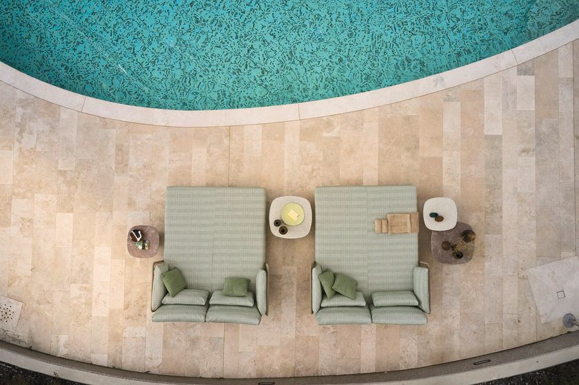 ARMÀN Coffee table By Roberti