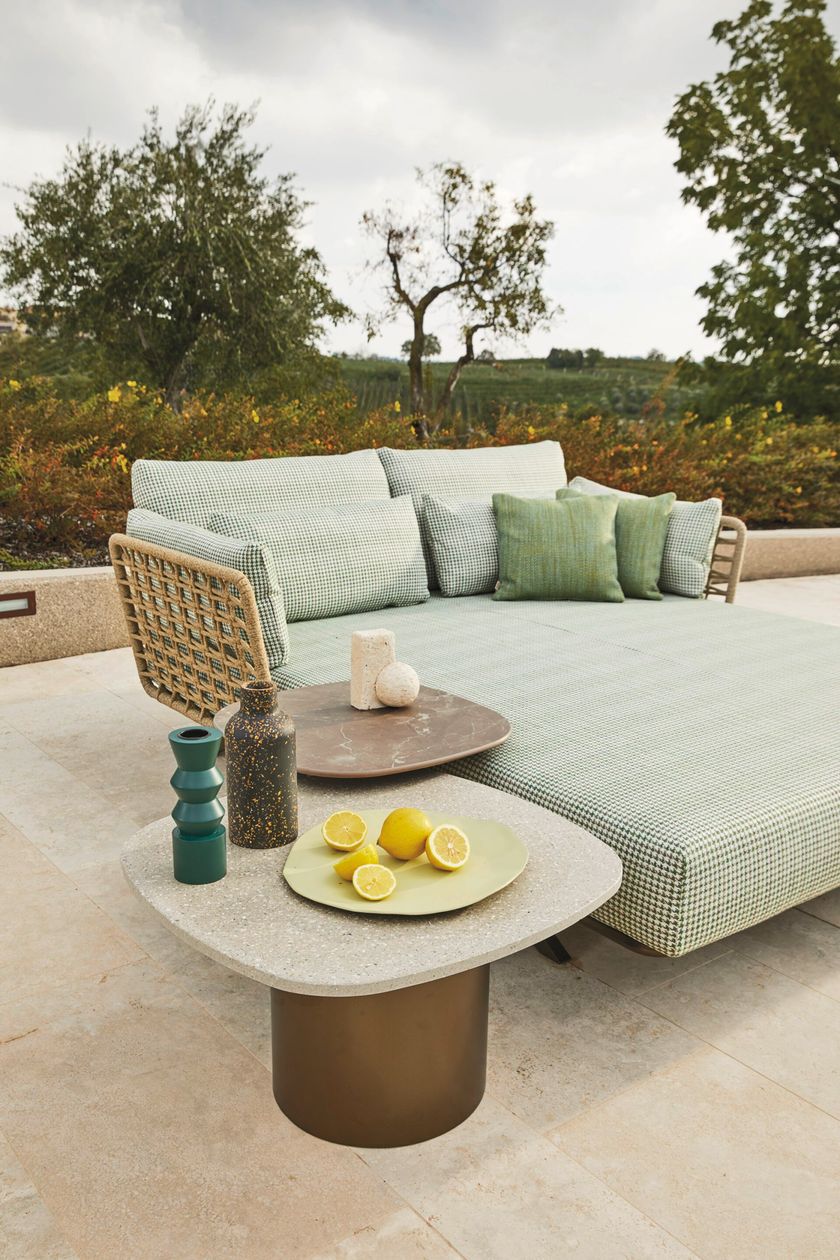 ARMÀN Coffee table By Roberti