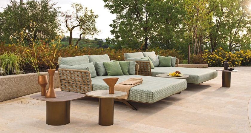 ARMÀN Coffee table By Roberti