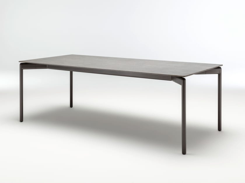 Height-adjustable Ceramic Tables | Archiproducts