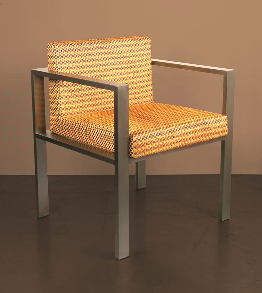 Upholstered chair S02 LONDON By Strato Cucine