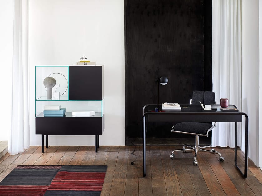 S4-2 display cabinet By TECTA design Hanne Willmann