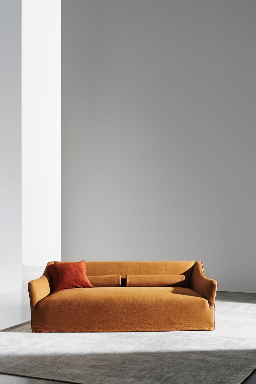 SAIA 10/12 divano By Gervasoni design David Lopez Quincoces