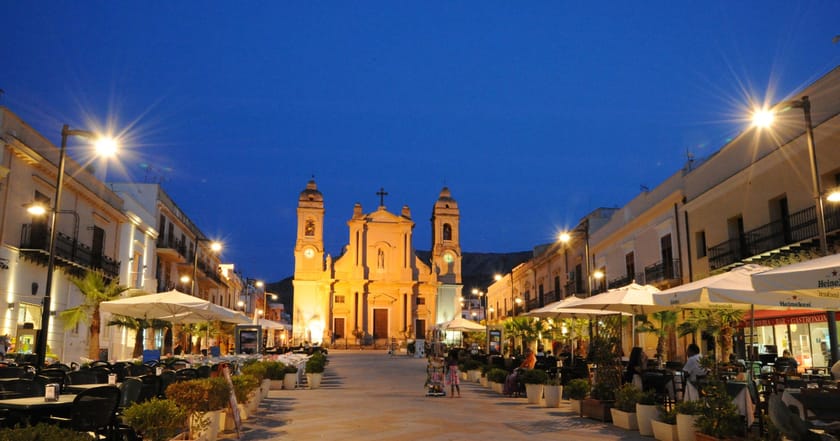 SAIPH Street lamp By Neri | design Alfredo Farnè