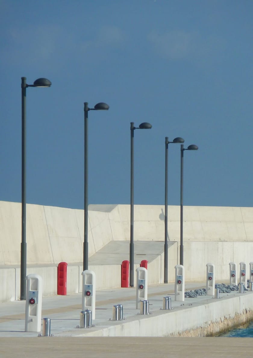 Street lamp SAIPH By Neri design Alfredo Farnè