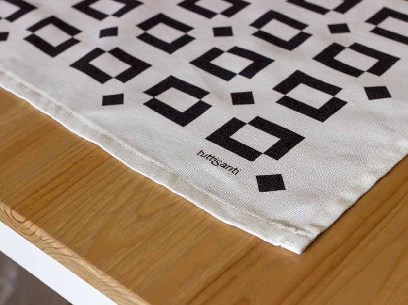 SAINT NICHOLAS | Table runner By TuttiSanti design FF3300