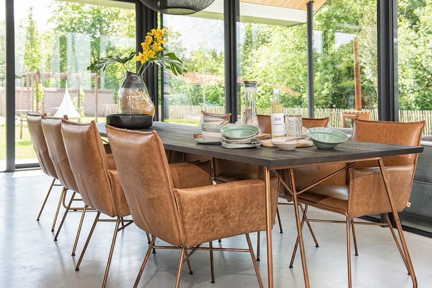 SANNE Leather chair with armrests By Jess