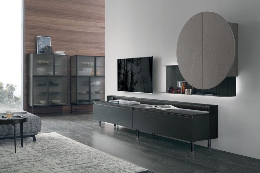 SCENARIO By Tomasella