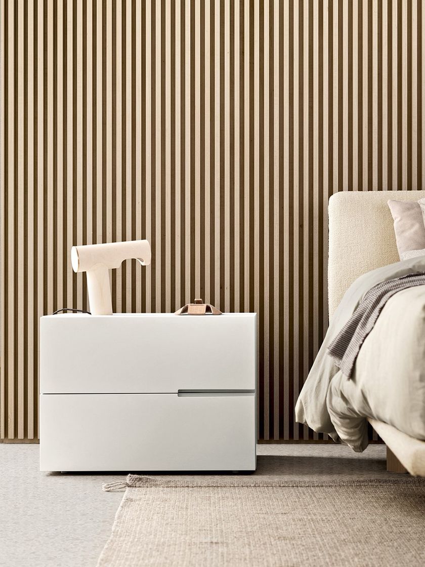 SEGNO Bedside table with drawers By Pianca