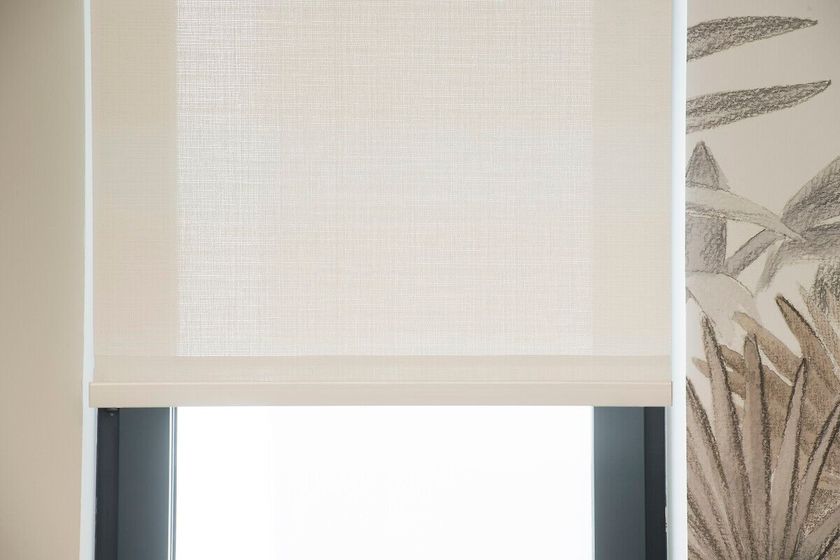 SOLTIS TOUCH Technical fabric for interior roller blinds By SERGE FERRARI