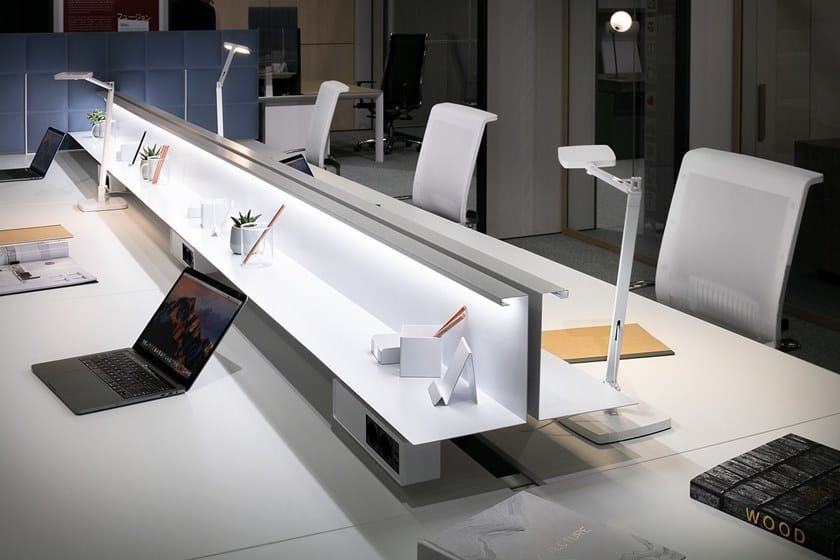 SEVENTY SEVEN | Office desk with sound absorbing screens Seventy seven ...