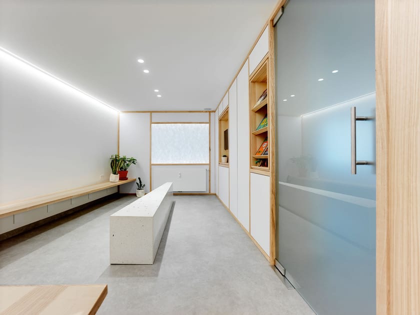 SHELFLINE 20 ST linear lighting profile By Delta Light