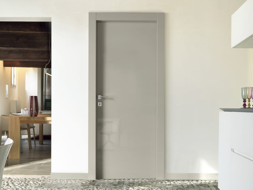 Porte a battente con anta lucida e telaio laccato opaco SHINY By BARAUSSE
