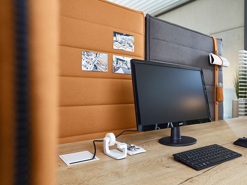 SILENT | Workstation screen By Febrü