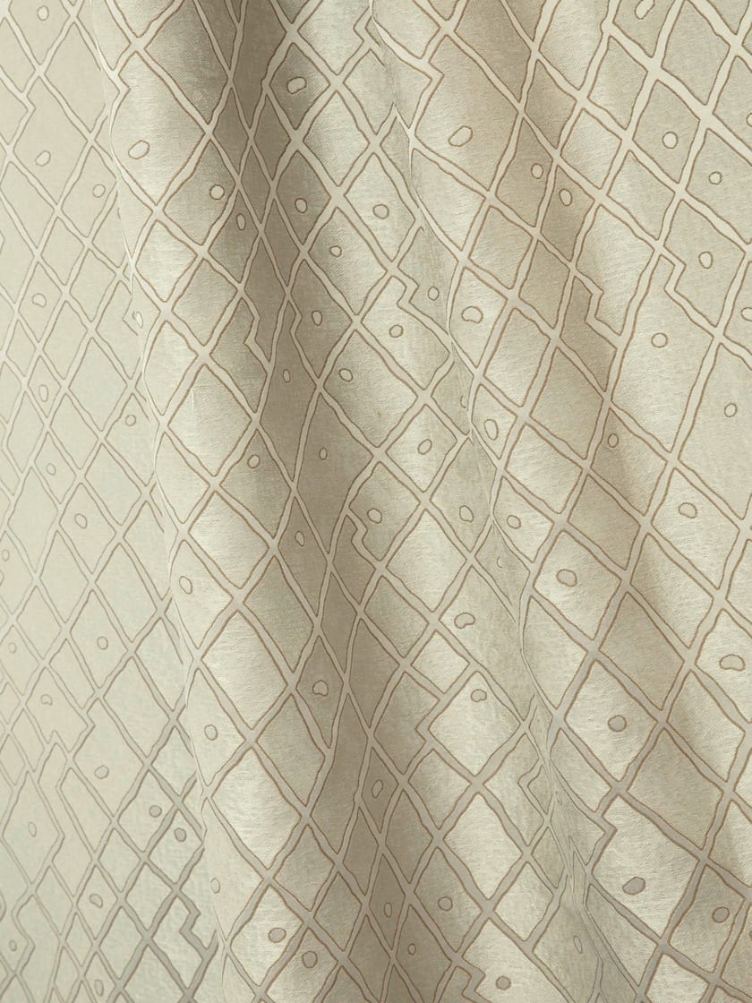 SILLON Washable Trevira® CS fabric with graphic pattern By LELIEVRE