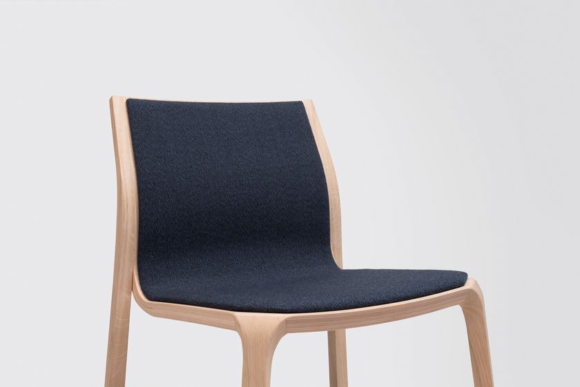 SILU | Chair with integrated cushion By ONDARRETA design UNStudio