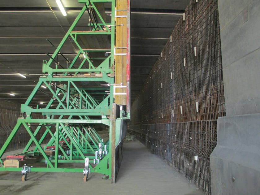 Formwork and formwork system for concrete SINGLE-SIDE WALL SYSTEM HEAVY ...