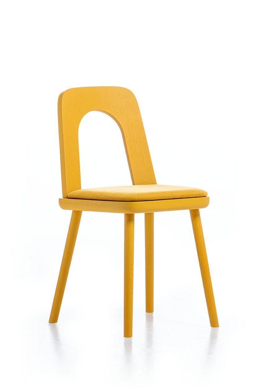 ARCO Ash chair with integrated cushion By SIPA