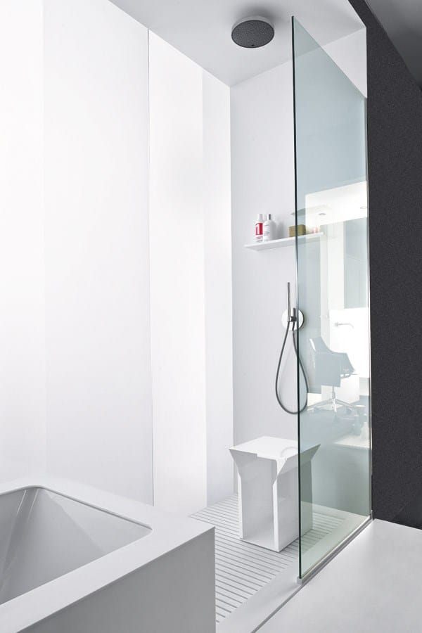 Bathtub / shower cabin BATHTUB – SHOWER SYSTEMS By MAKRO