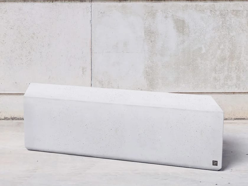 BOX TO BOX Modular backless concrete bench By SIT