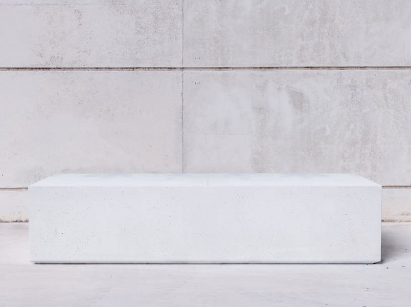 BOX TO BOX Modular backless concrete bench By SIT | design João Carvalho