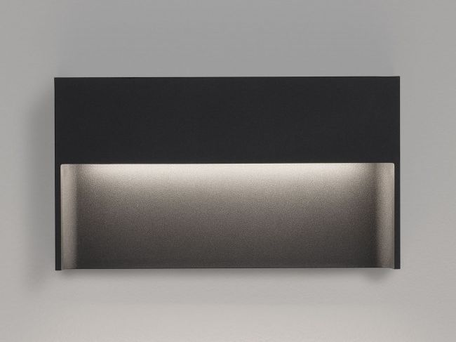 LED wall-mounted steplight SKOV M Skov Collection By Delta Light