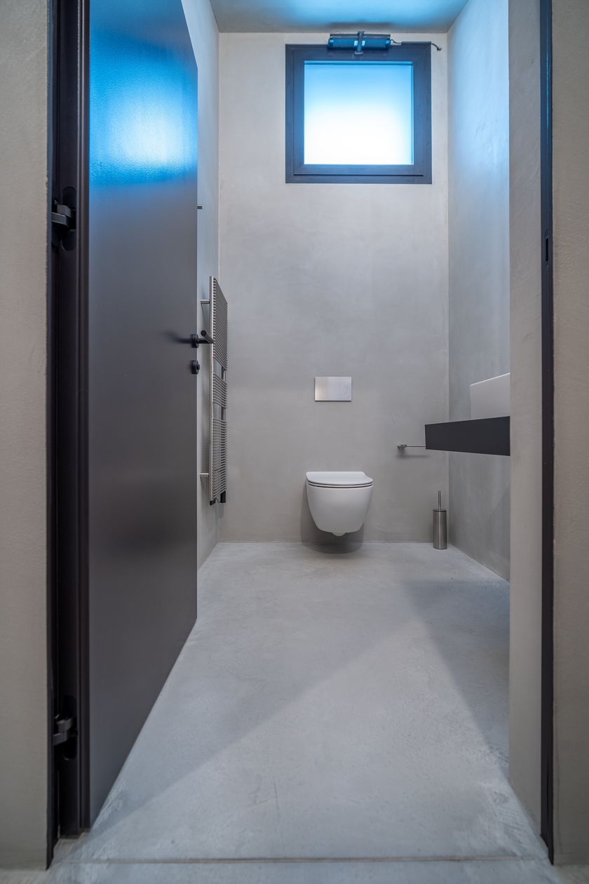 SKYSENSE Continuous flooring By Isoplam