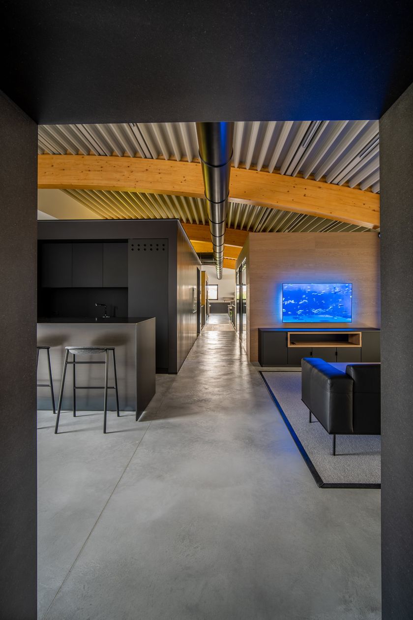 SKYSENSE Continuous flooring By Isoplam