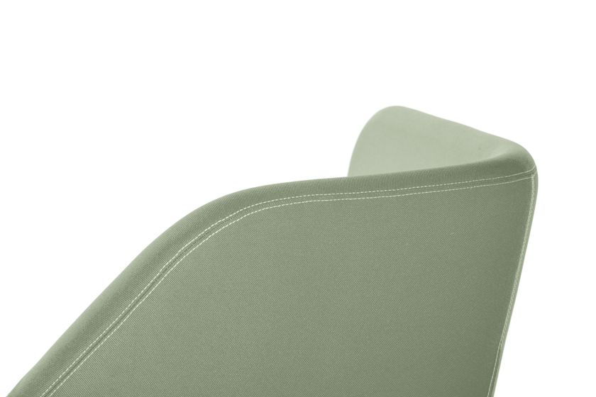 SLIGHT | Day bed By True Design design Christophe Bourban, Luciano Dell ...