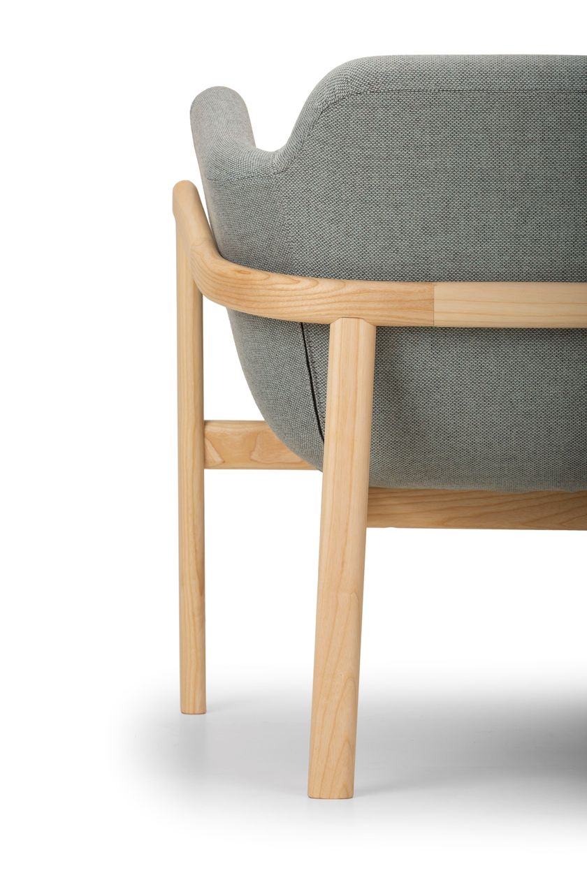 SLIGHT | Easy chair with armrests By True Design design Christophe ...