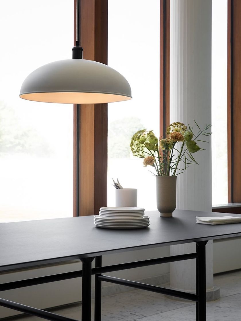 SNAREGADE DINING TABLE Mesa de jantar retangular By MENU | design Norm ...