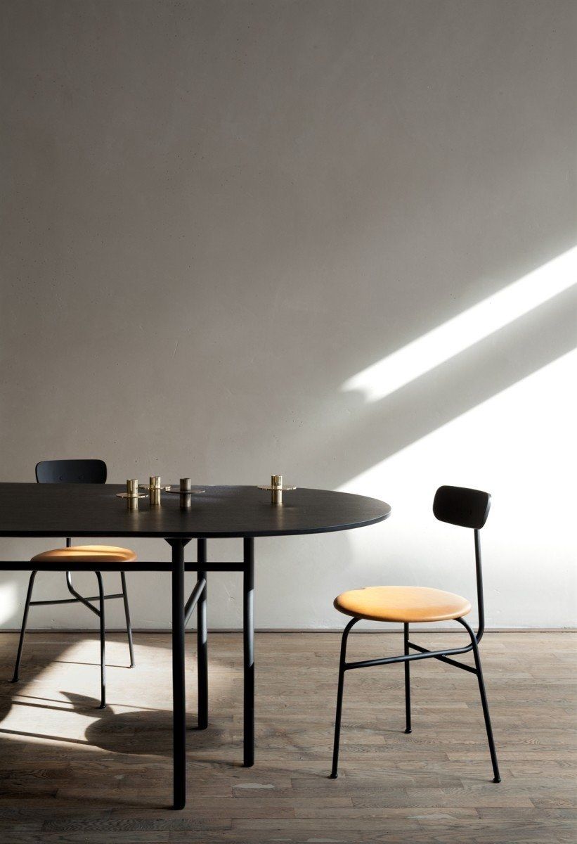 SNAREGADE DINING TABLE Oval dining table By Audo Copenhagen | design ...