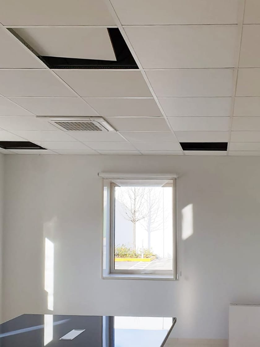 Sound-absorbing false ceiling SOUNDTRAP By Acoustic Lab
