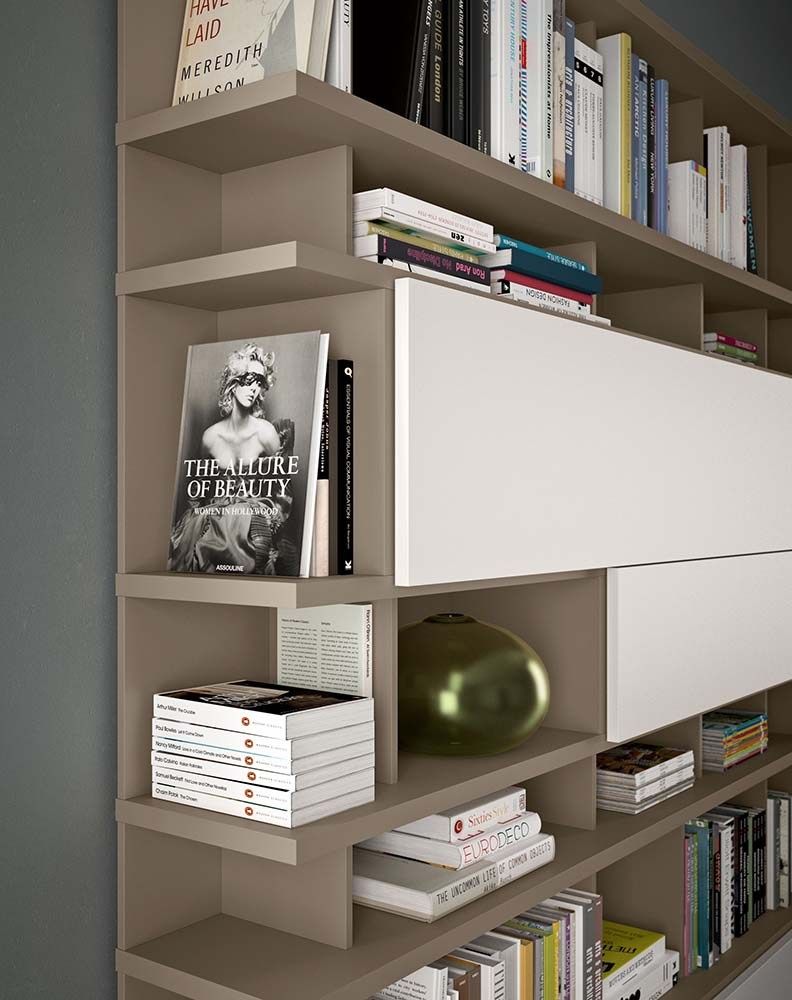 Freestanding lacquered bookcase SPAZIOTECA | Bookcase By PIANCA