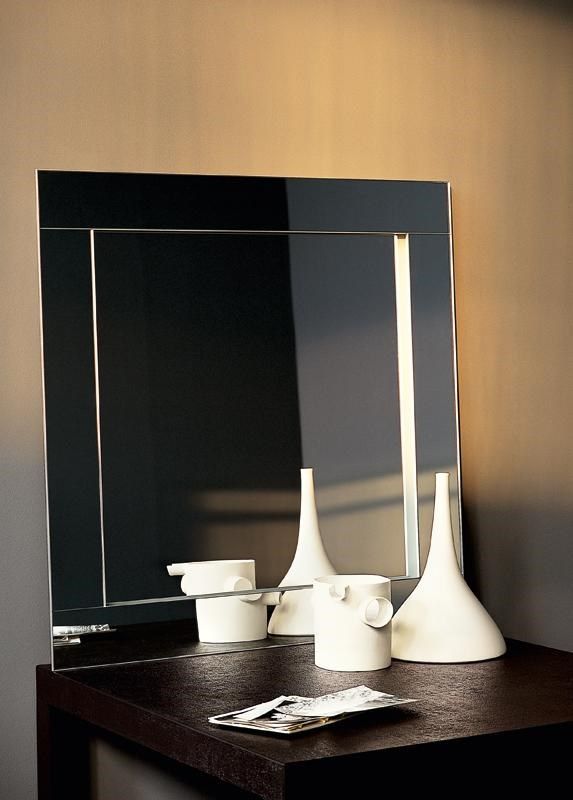 SPECCHIO By Casamilano design Mario Dell'Orto, Emanuela Garbin