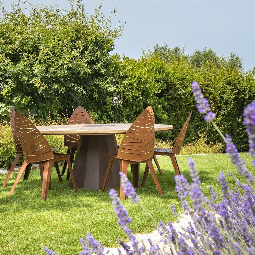 SPICA Round Corten™ garden table By TrackDesign