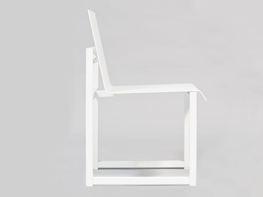 SPIKES Sled base aluminium chair By Sachi