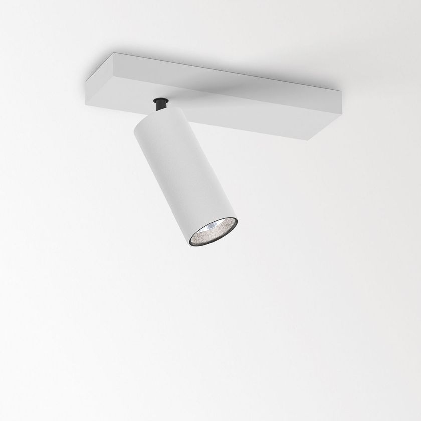 SPY 39 ON PS | Adjustable spotlight By Delta Light