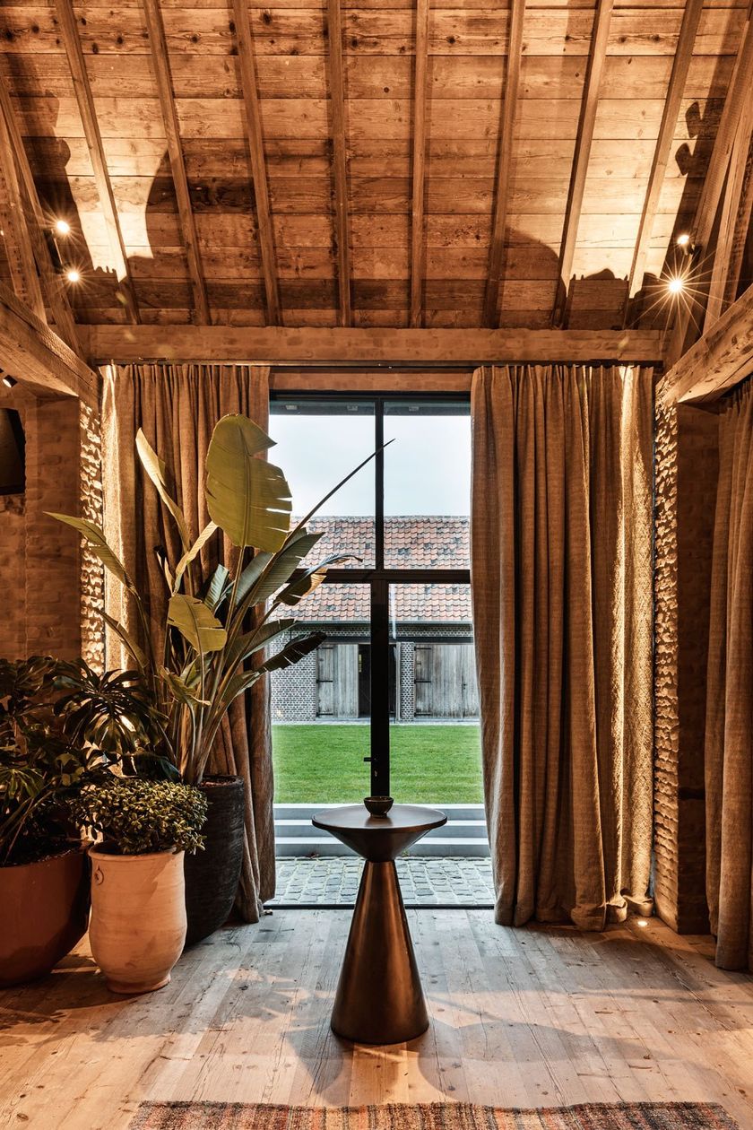 SPY 52 ON PS | Adjustable spotlight By Delta Light