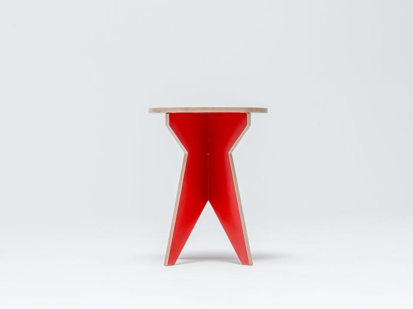 ST STOOL Stool By ST FURNITURE
